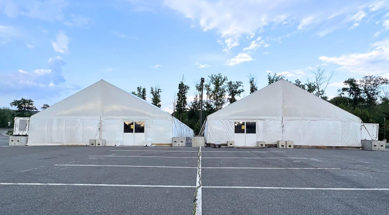 Production Tent Solutions for On-Site Film & TV Shoots - Cabaret Tent ...